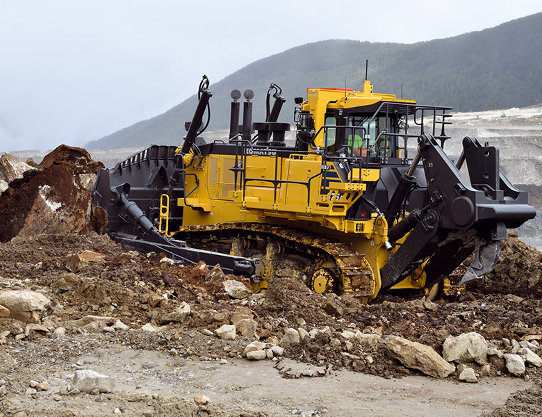 Best Used Komatsu Dozer D375-5 for SALE – Yellow Power Pte Ltd – Heavy ...